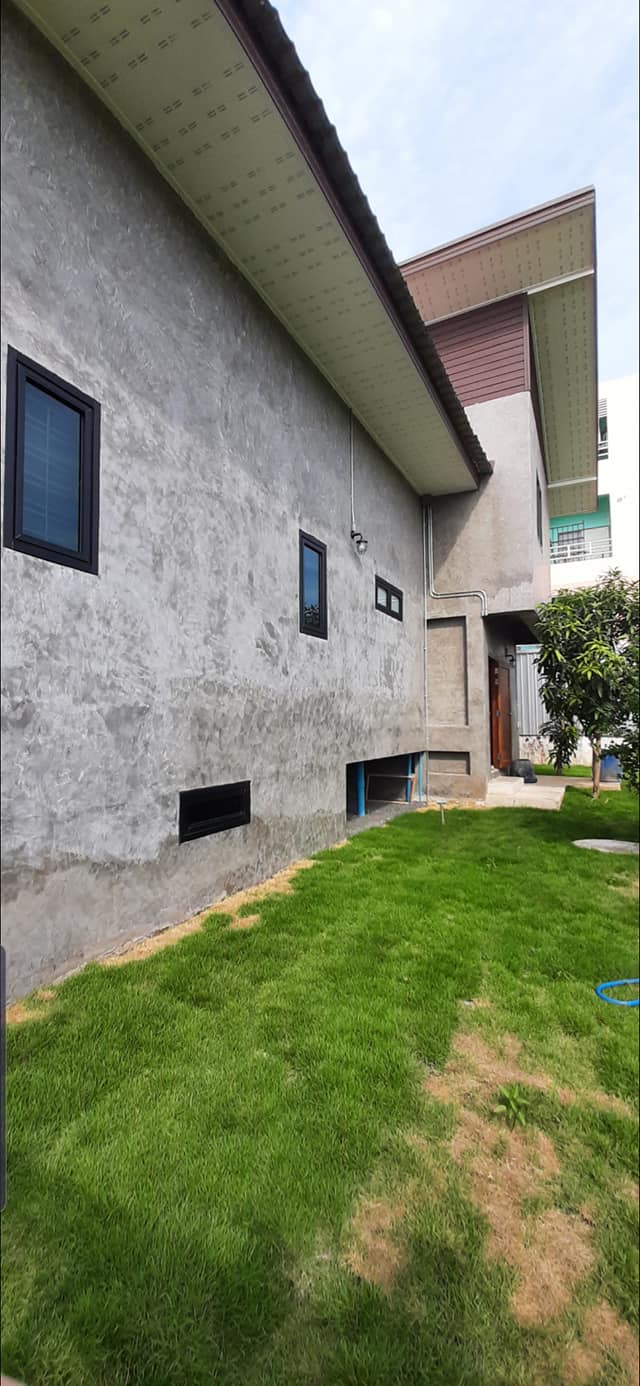 One and a Half story house in Modern loft style