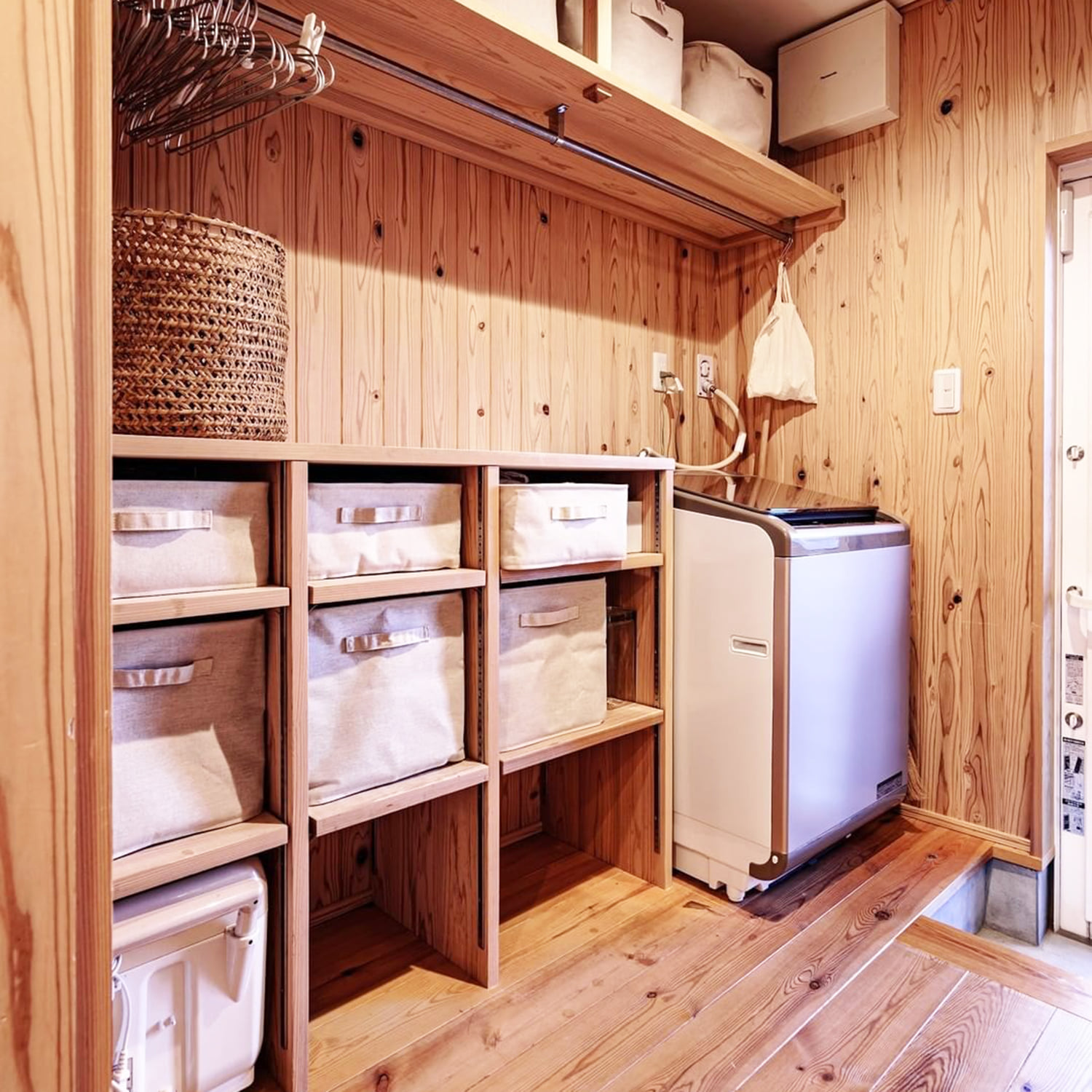 30 Brilliant ideas for Washing machine corner in a Minimalist style