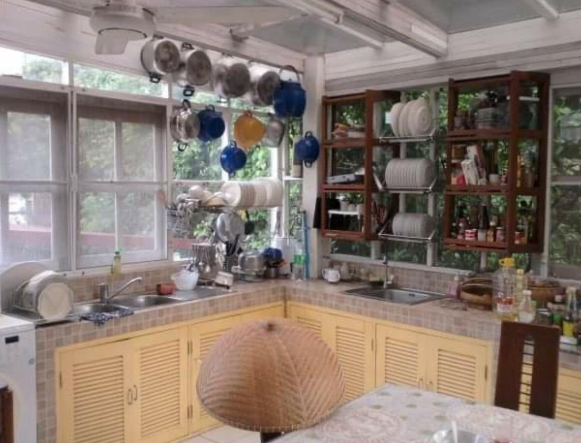 Thai kitchen ideas, airy and well ventilated