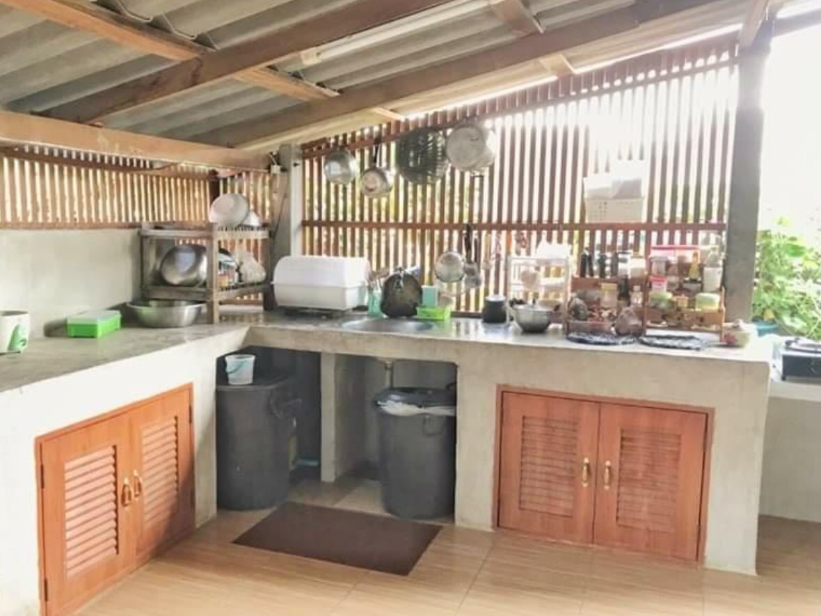 Thai kitchen ideas, airy and well ventilated